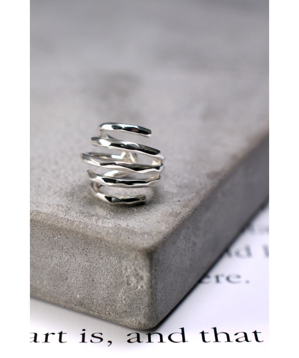 Embrace Earcuff - 阪急百貨店 | WEBカタログ